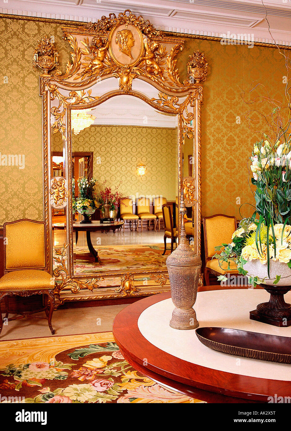 The Oriental Hotel / Bangkok Stock Photo - Alamy