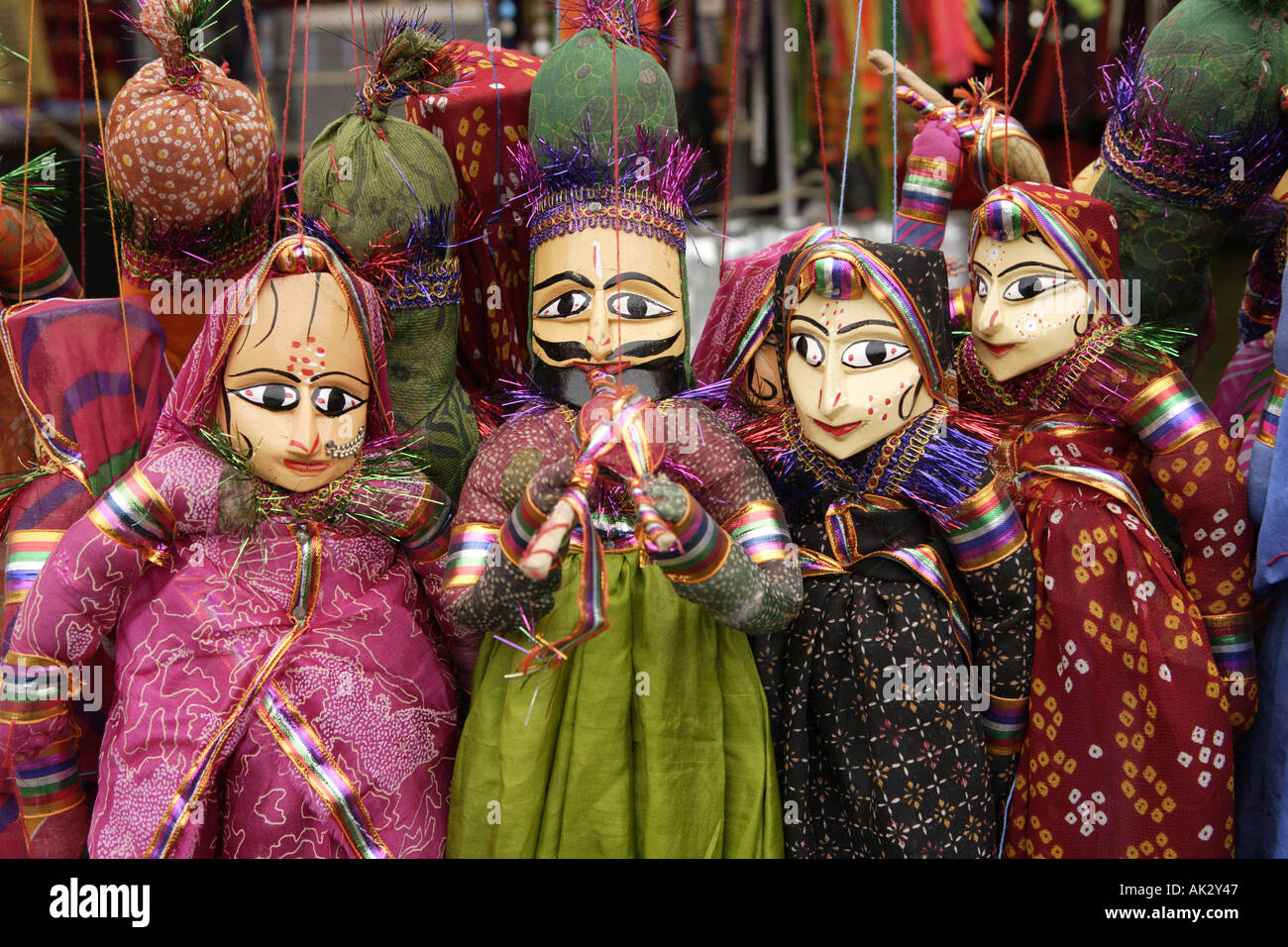 Male female puppets hi-res stock photography and images - Alamy