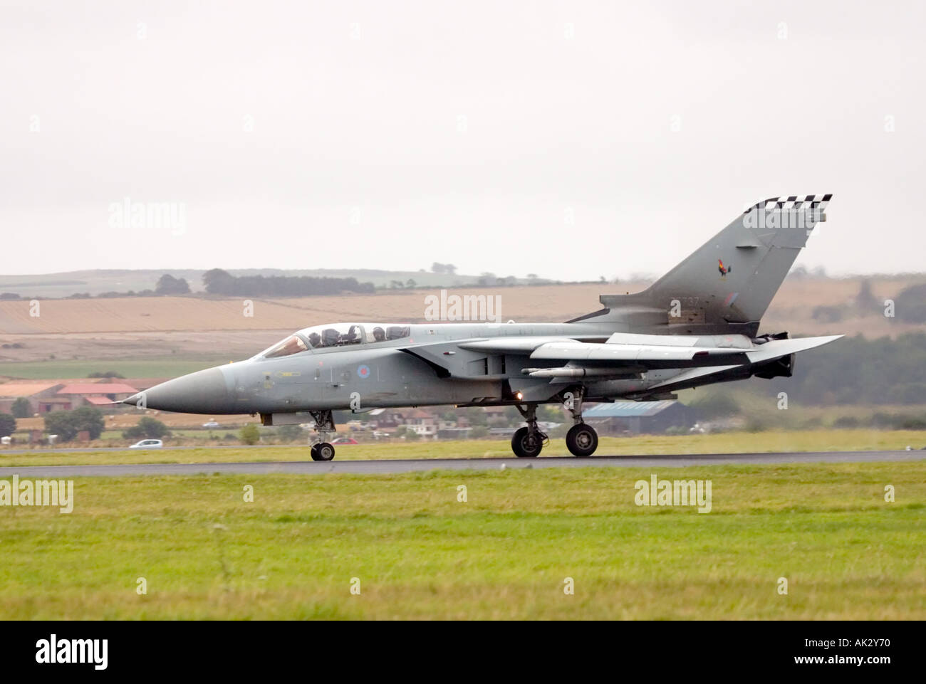 RAF Tornado F3 aircraft from 43 Fighter Squadron Fighting Cocks landing ...