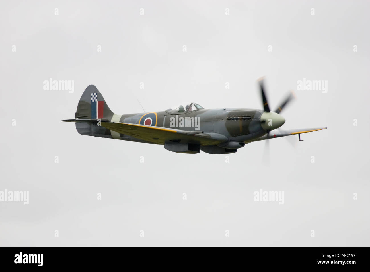 Supermarine spitfire xviii hi-res stock photography and images - Alamy