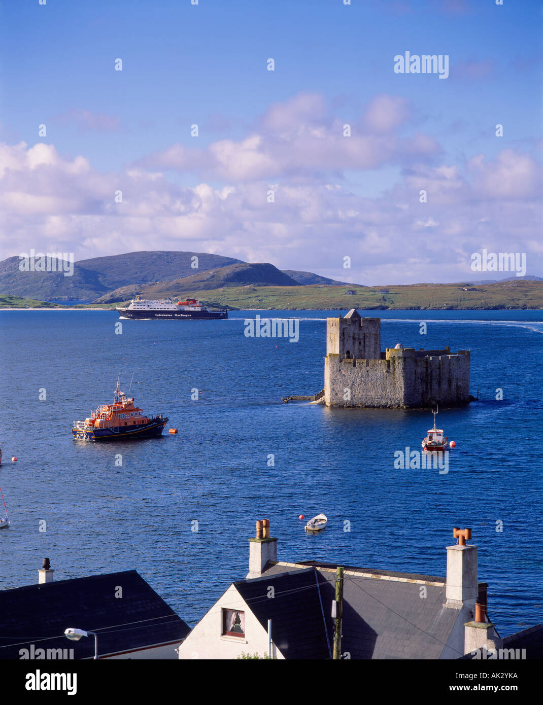 Isle of barra castlebay hi-res stock photography and images - Alamy