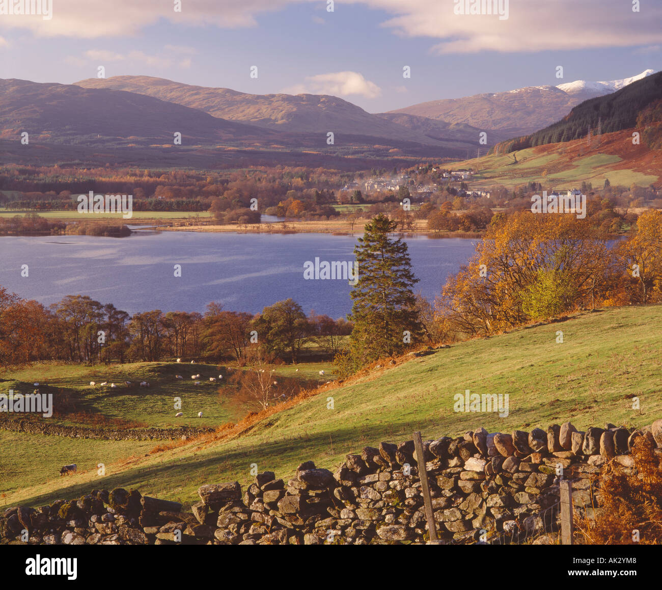 Loch tay and killin hi-res stock photography and images - Alamy