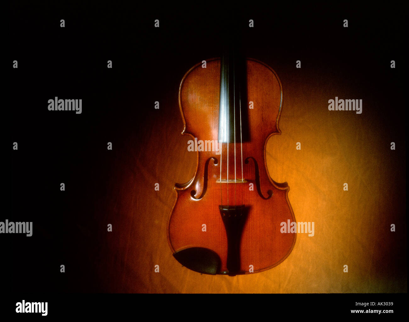 Culture music musician violin instrument hi-res stock photography and ...
