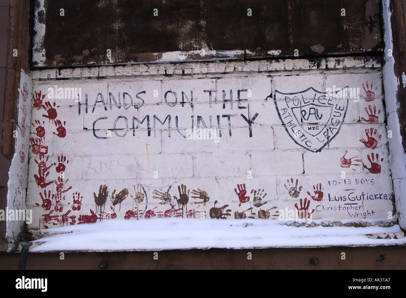 NY Harlem Building sign hand made horizontal Stock Photo - Alamy