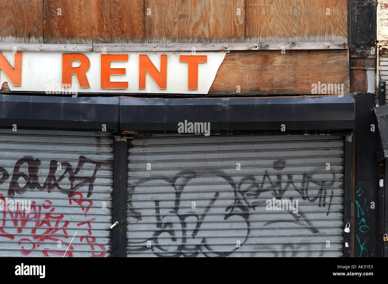 Rent NY Harlem sign Grafitti graffiti horizontal Stock Photo - Alamy