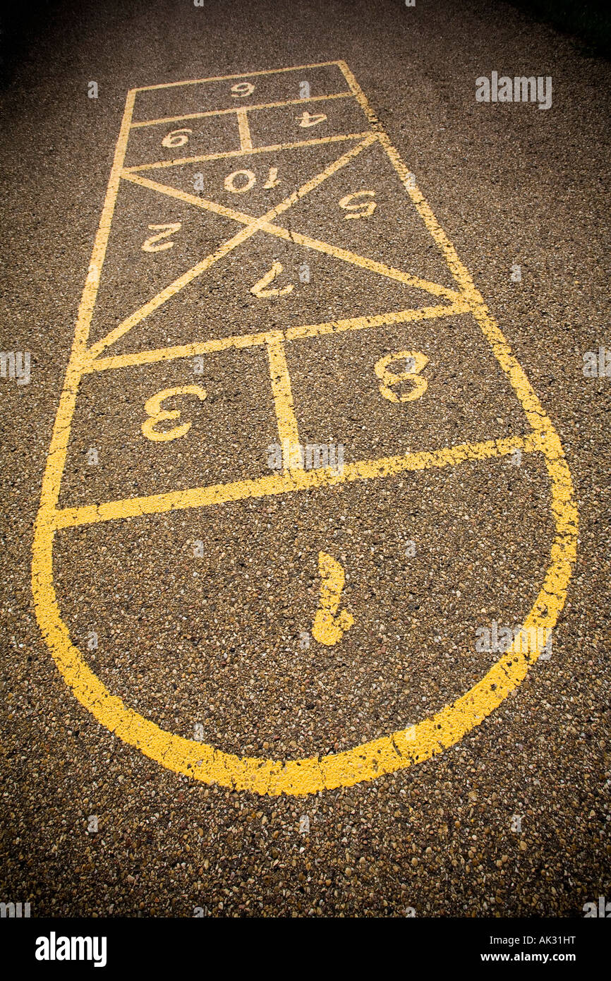 Childrens_game hi-res stock photography and images - Alamy