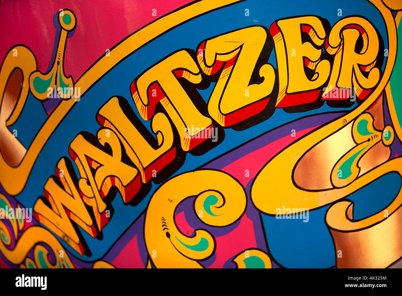 Waltzer hi-res stock photography and images - Alamy