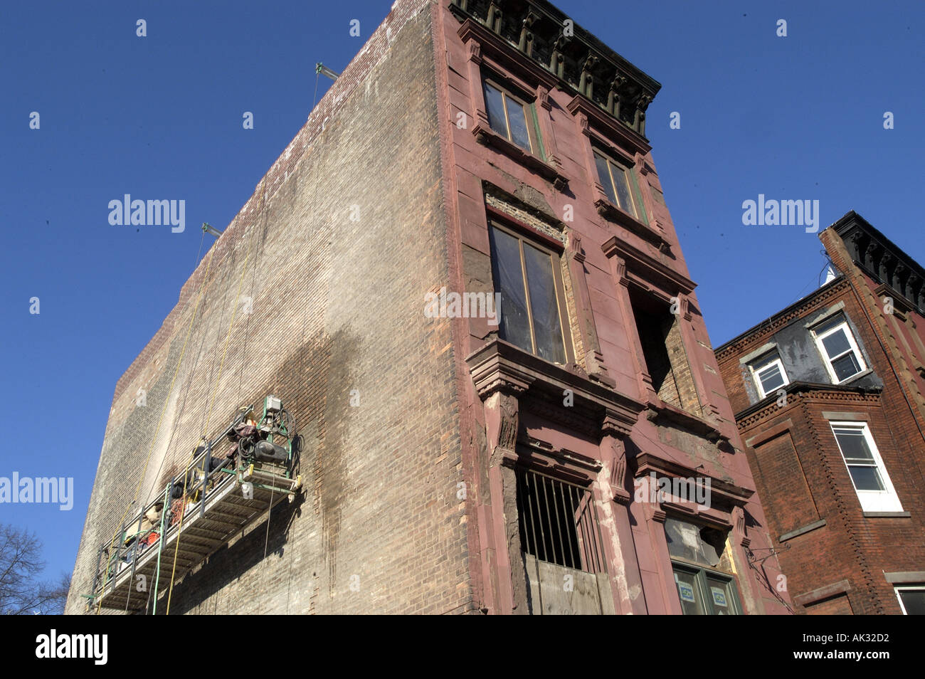 NY Harlem brownstone buildings horizontal Stock Photo - Alamy