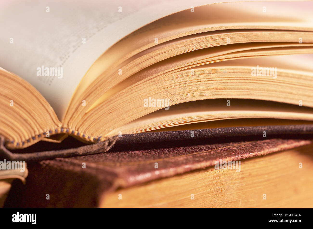 Open on top hi-res stock photography and images - Alamy
