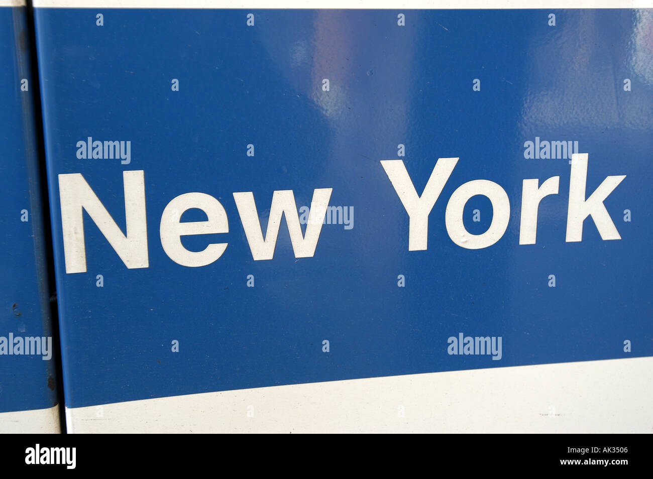 New indication boards hi-res stock photography and images - Alamy
