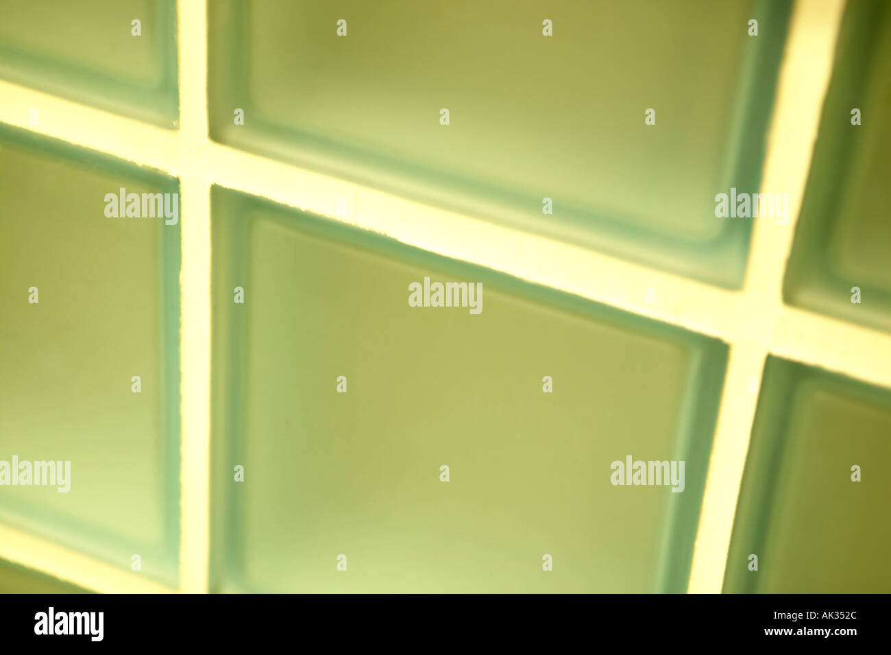 Glass wall divider home hi-res stock photography and images - Alamy