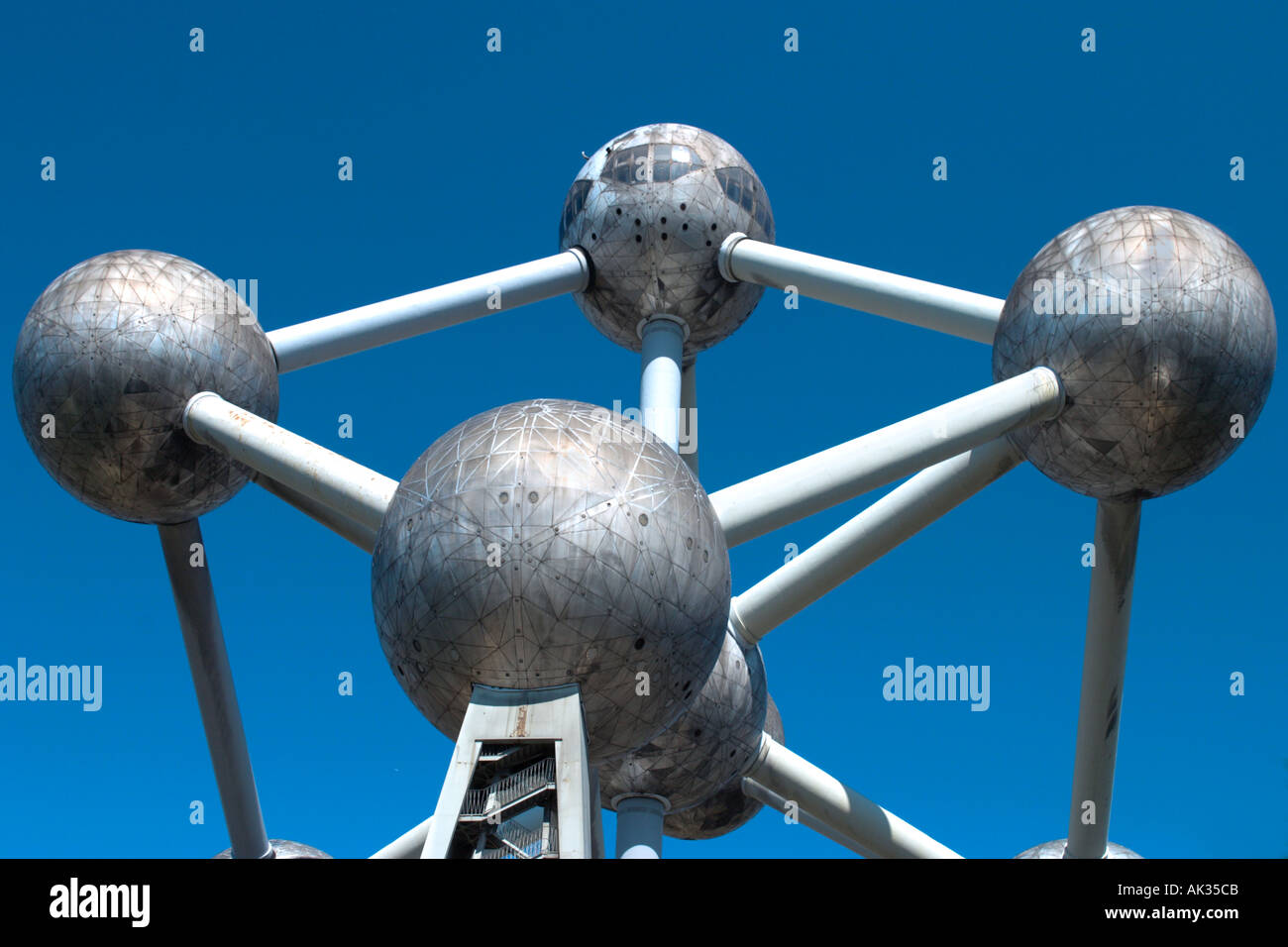 Atomium heysel park hi-res stock photography and images - Alamy