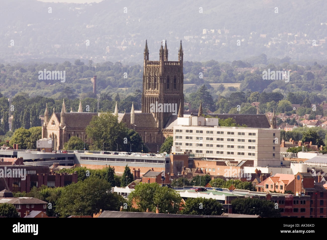 A view of Worcester Cathedral Stock Photo - Alamy