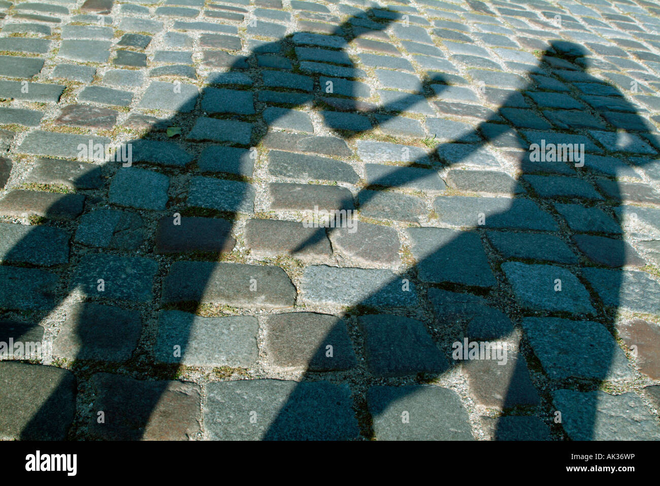 Shadows of two people fighting Stock Photo - Alamy