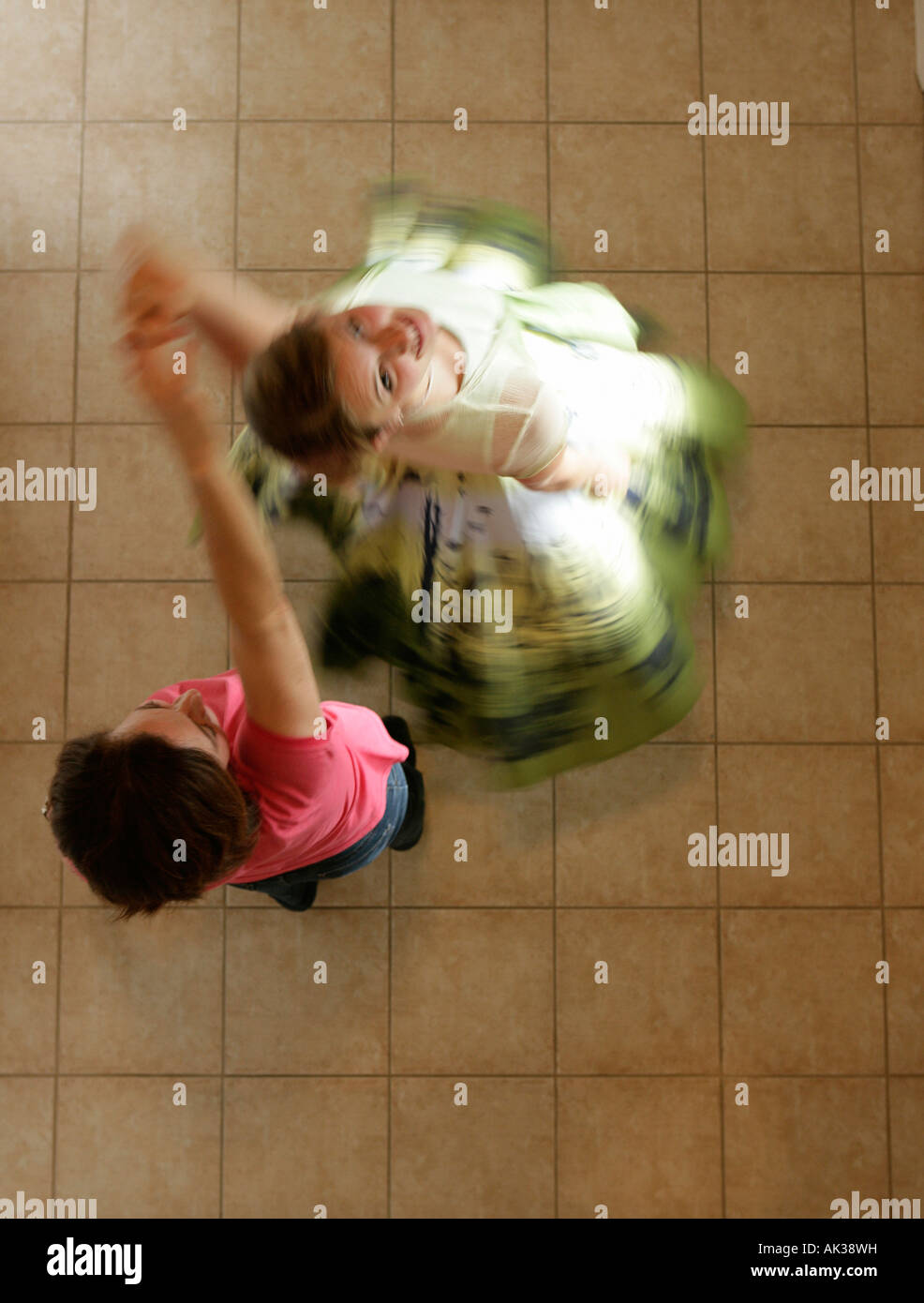 Mother daughters dancing hi-res stock photography and images - Alamy