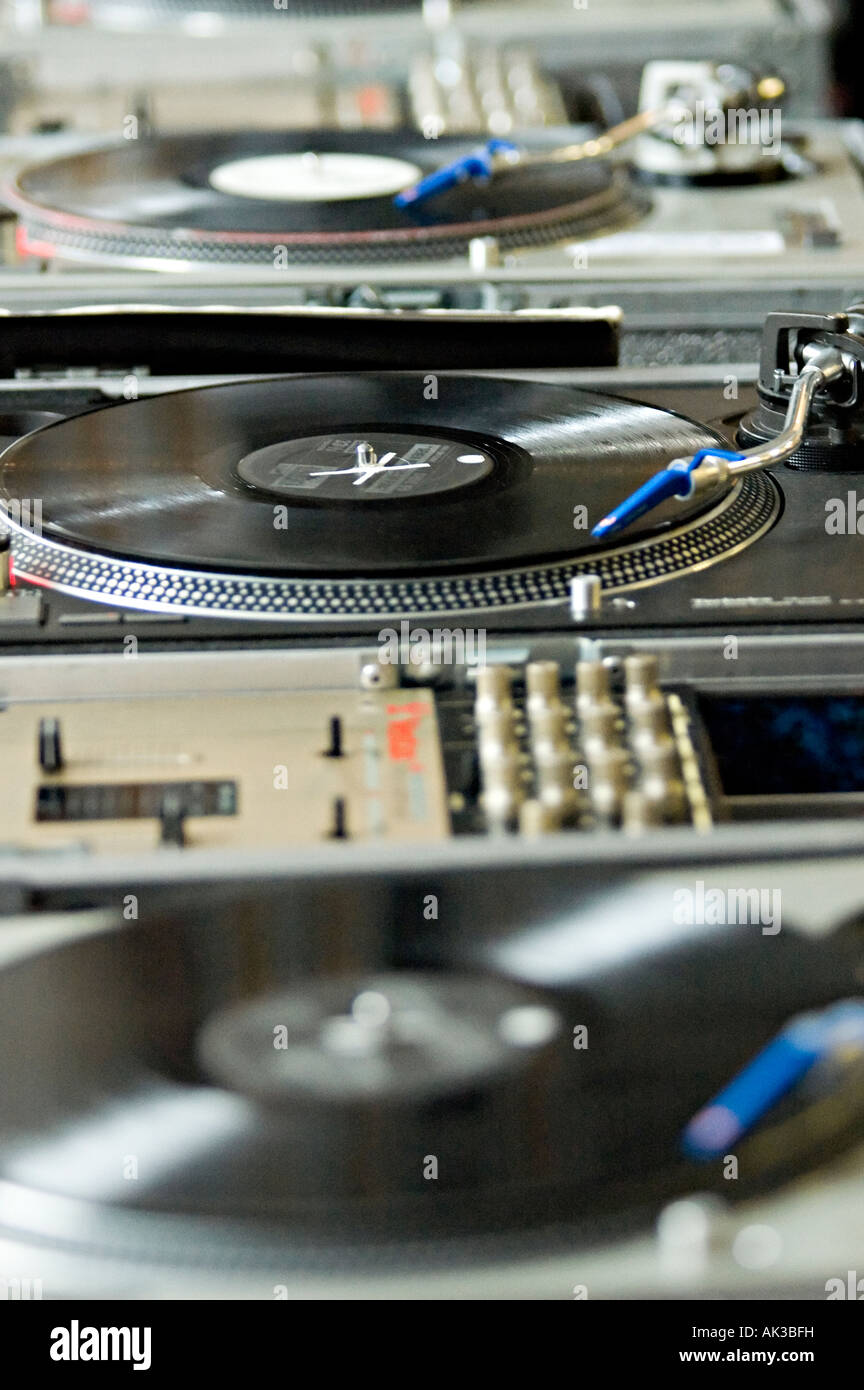 Hi fi system 60s hi-res stock photography and images - Alamy