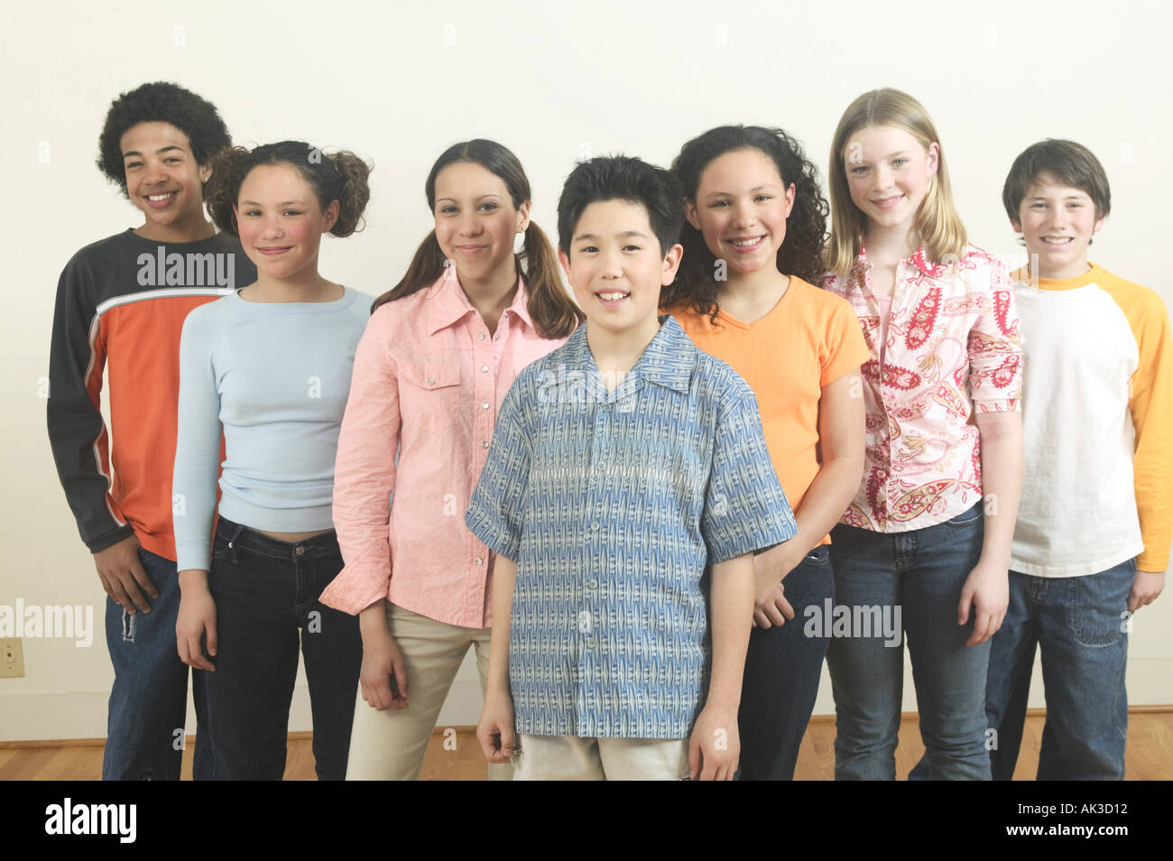 Seven people diverse hi-res stock photography and images - Alamy