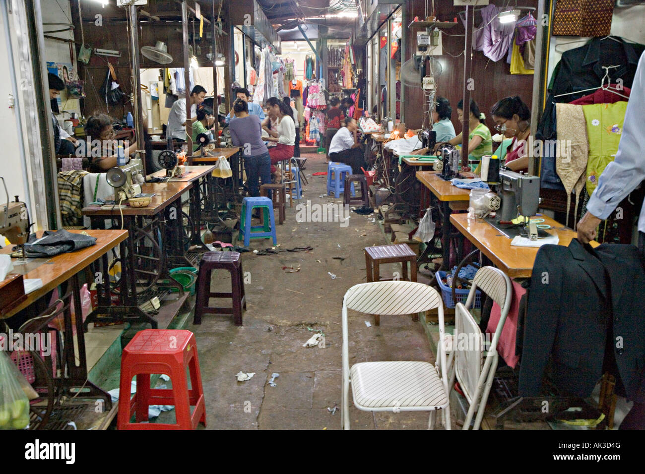 Cambodia garment factory hi-res stock photography and images - Alamy