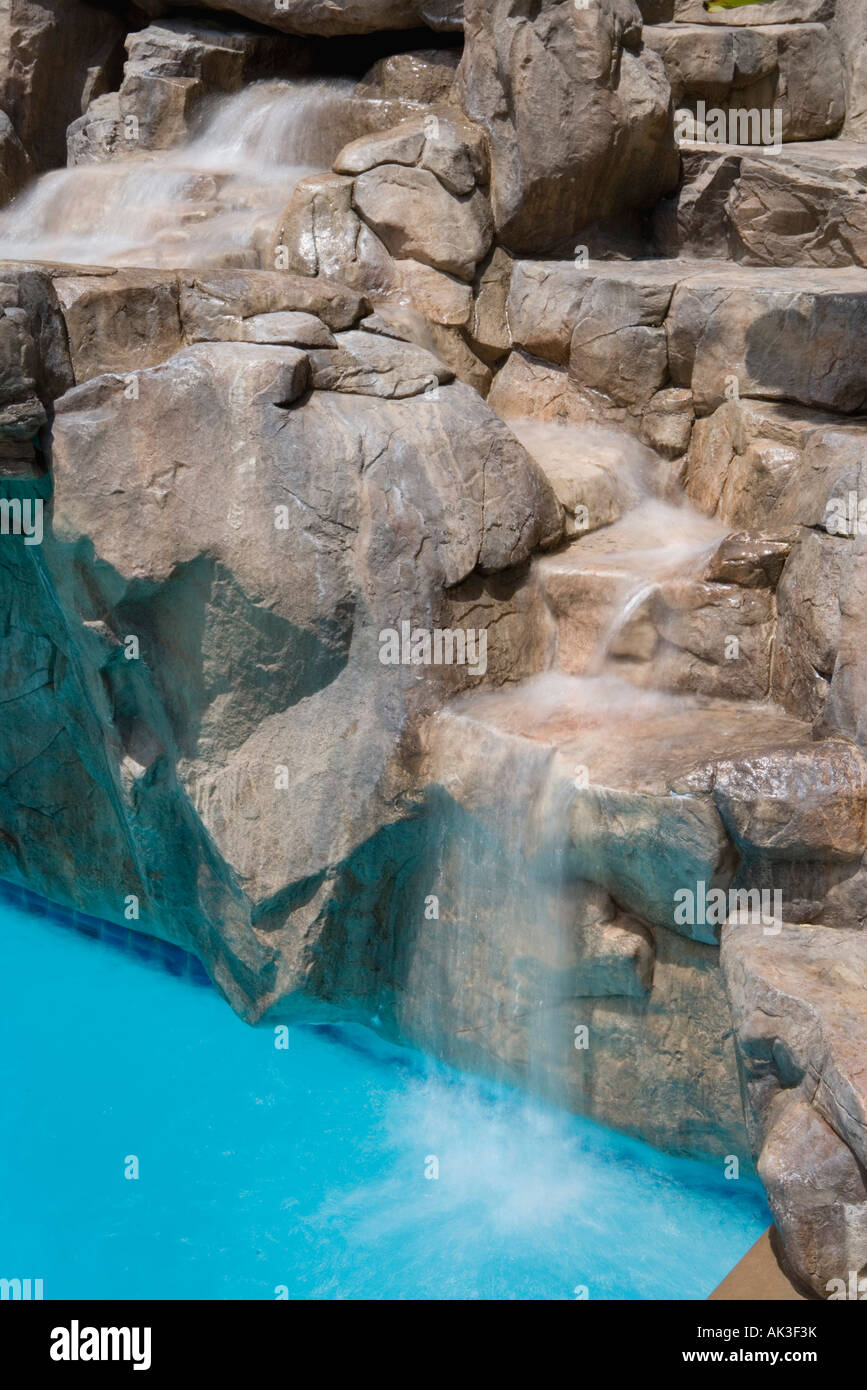 Rock pool living space hi-res stock photography and images - Alamy