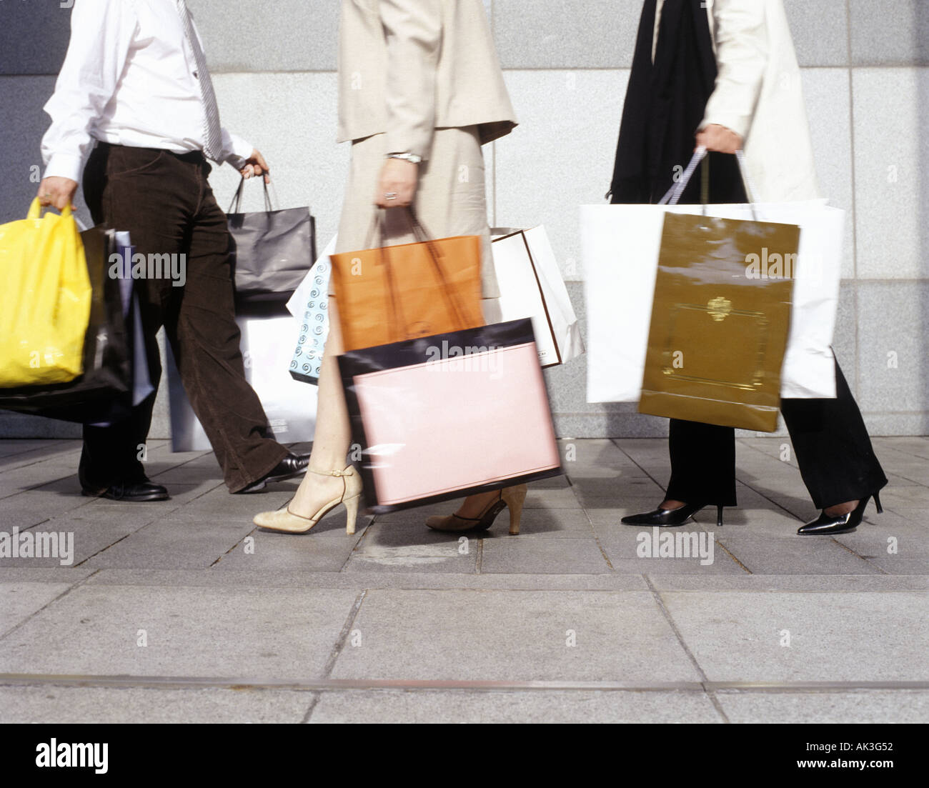 Opening plastic bags hi-res stock photography and images - Alamy