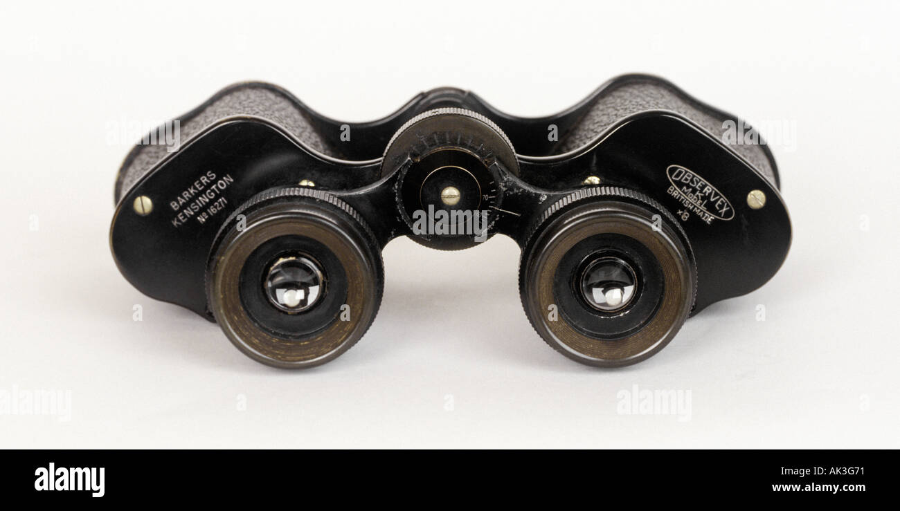 Binoculars cutout hi-res stock photography and images - Alamy