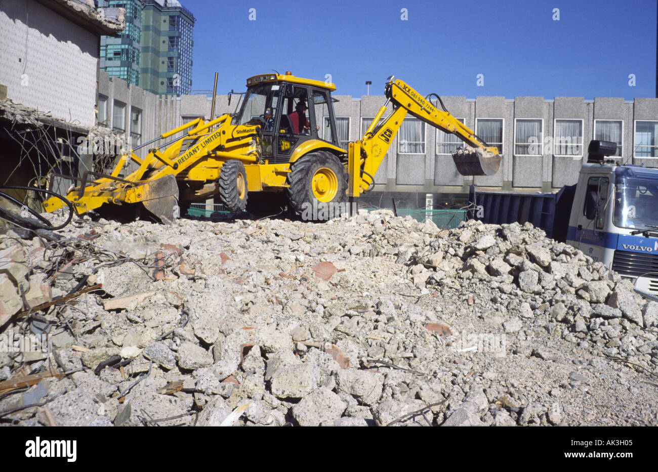 Jcb digger hi-res stock photography and images - Alamy