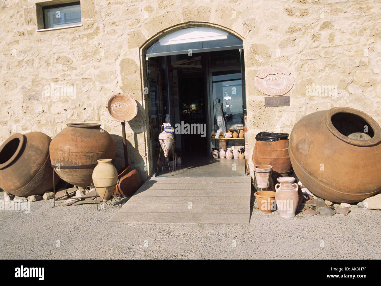 Big pots at entrance to Cypriot pottery at Paphos Stock Photo - Alamy