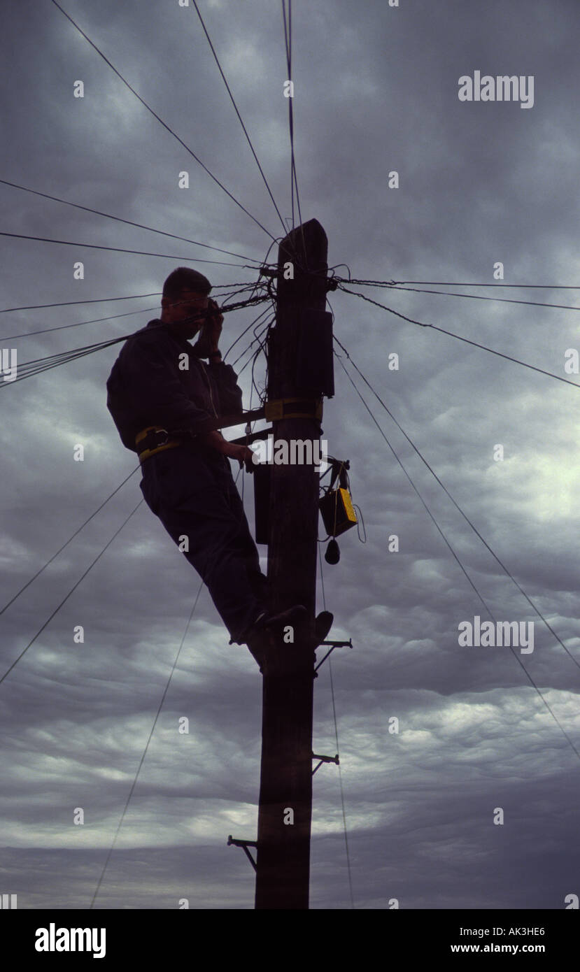 Telephone pole repair hi-res stock photography and images - Alamy