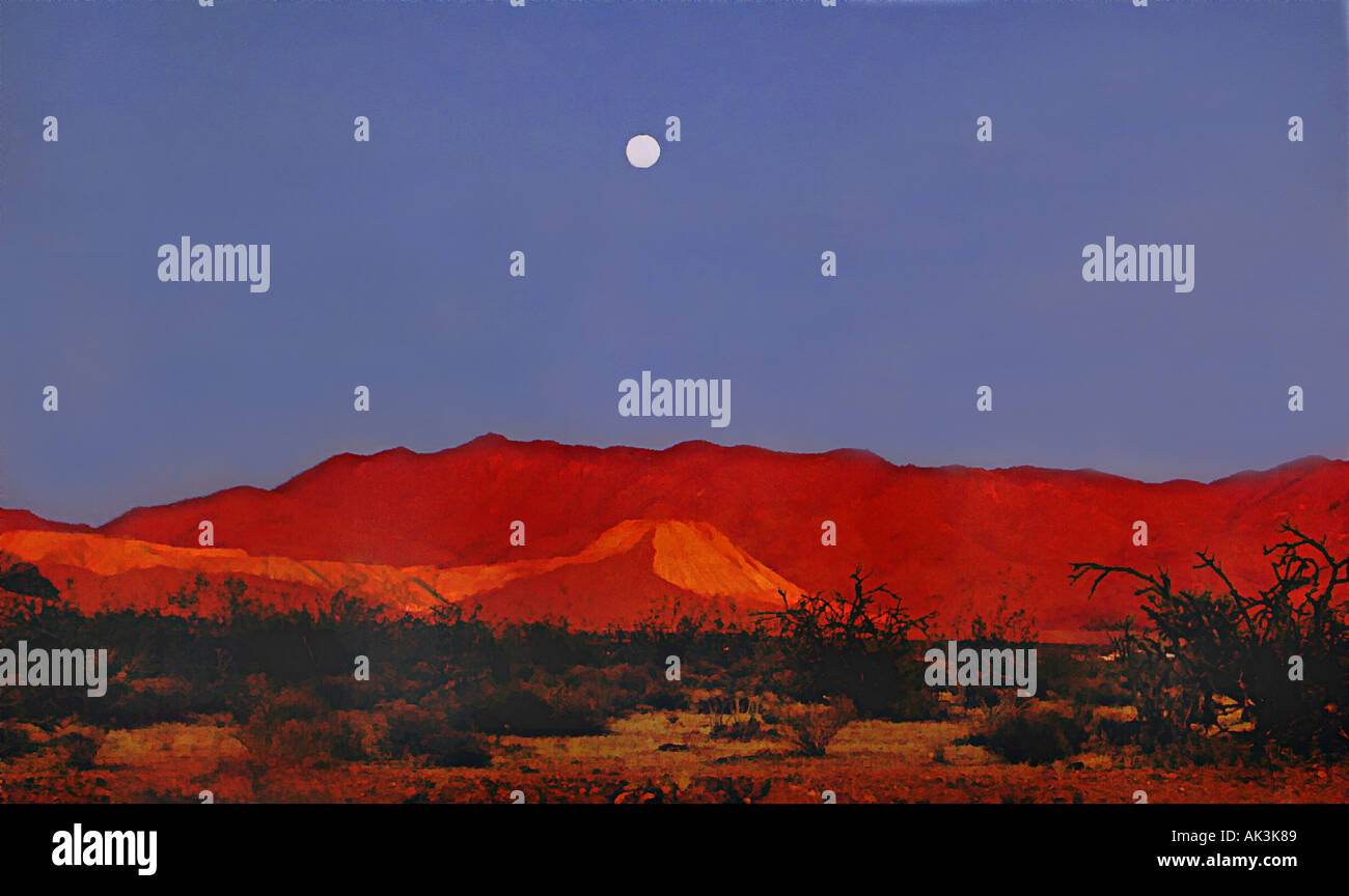 Moon rise over arizona desert hi-res stock photography and images - Alamy