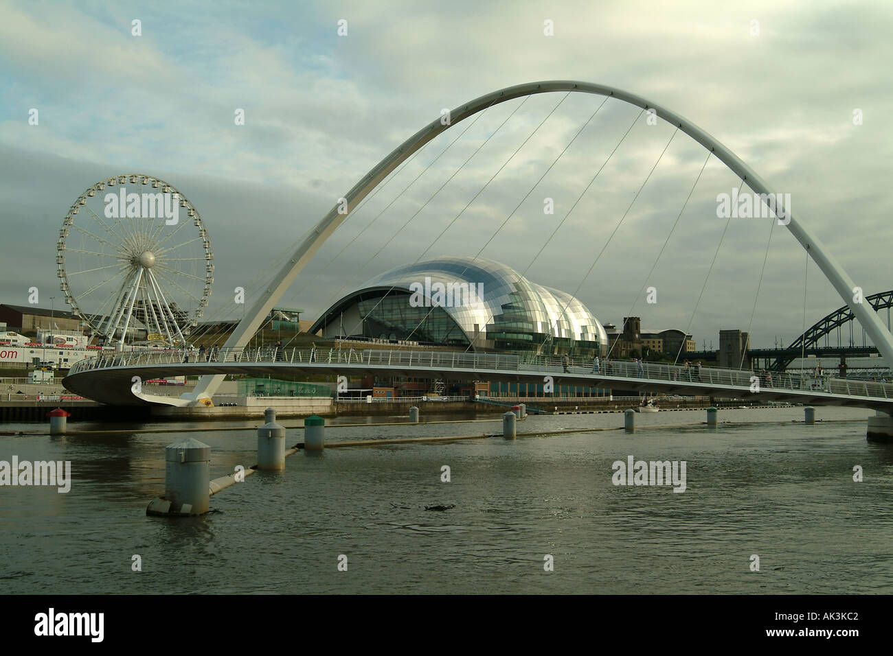 Millennium lifting footbridge hi-res stock photography and images - Alamy