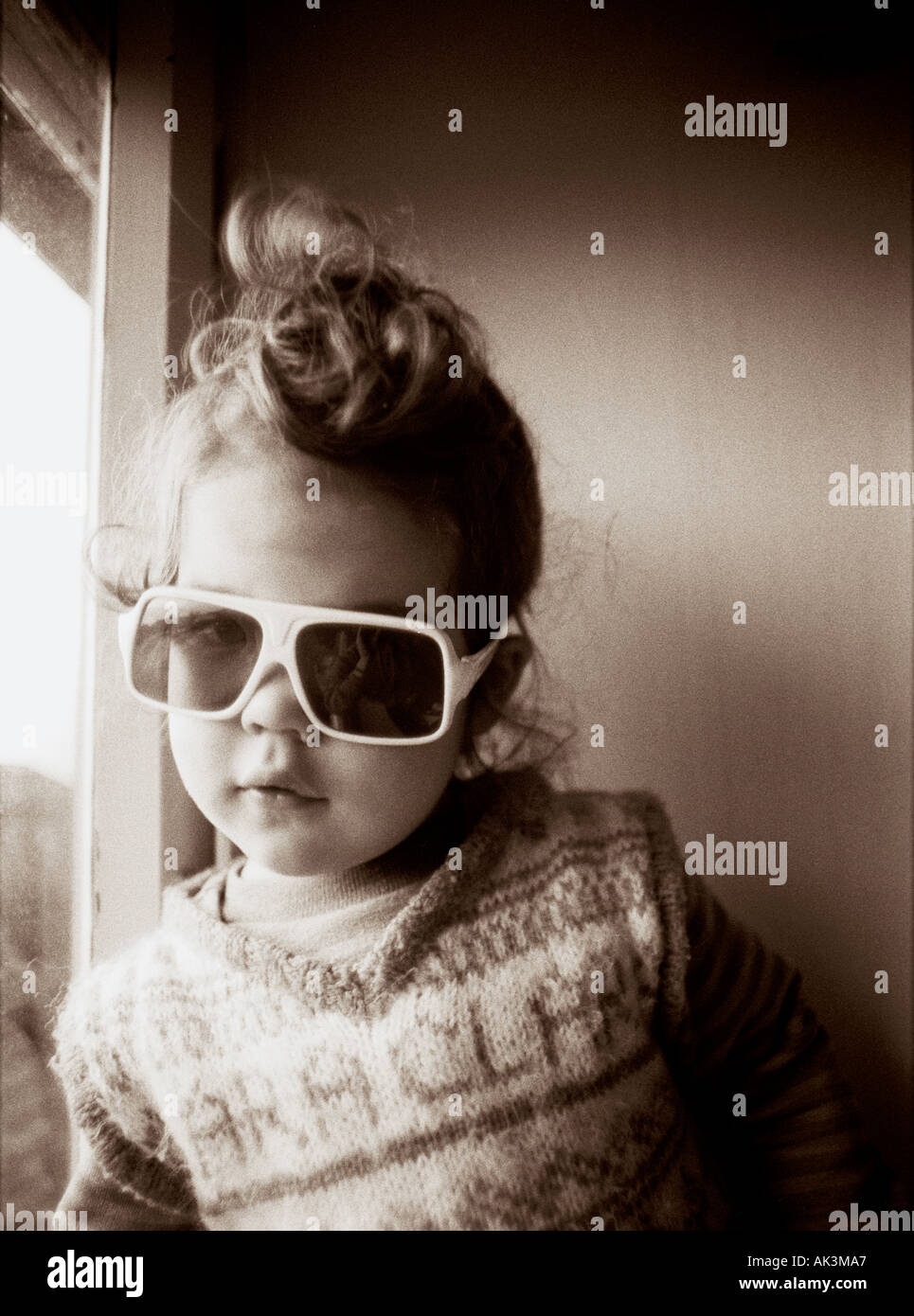 Mono shades hi-res stock photography and images - Alamy