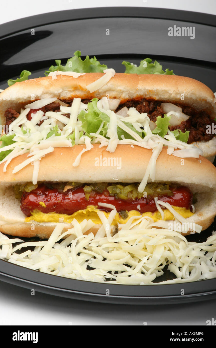 Classic hot dog served hi-res stock photography and images - Alamy