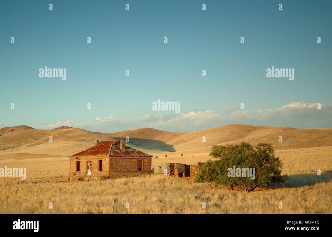 Australian squatter house hi-res stock photography and images - Alamy