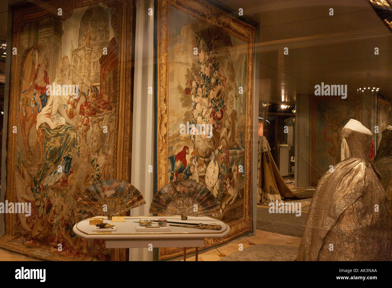 Kremlin museum and dresses hi-res stock photography and images - Alamy