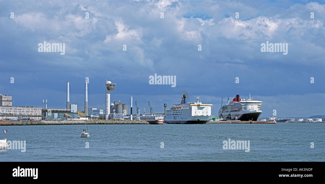 Queen Mary 2 Ferry to Portsmouth Malraux Museum Coal Fired Power ...