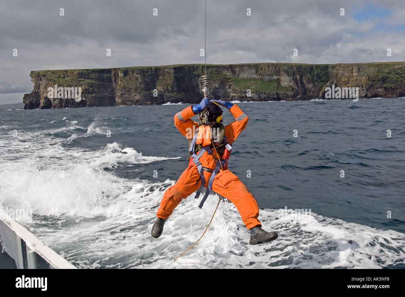 Winch man hi-res stock photography and images - Alamy