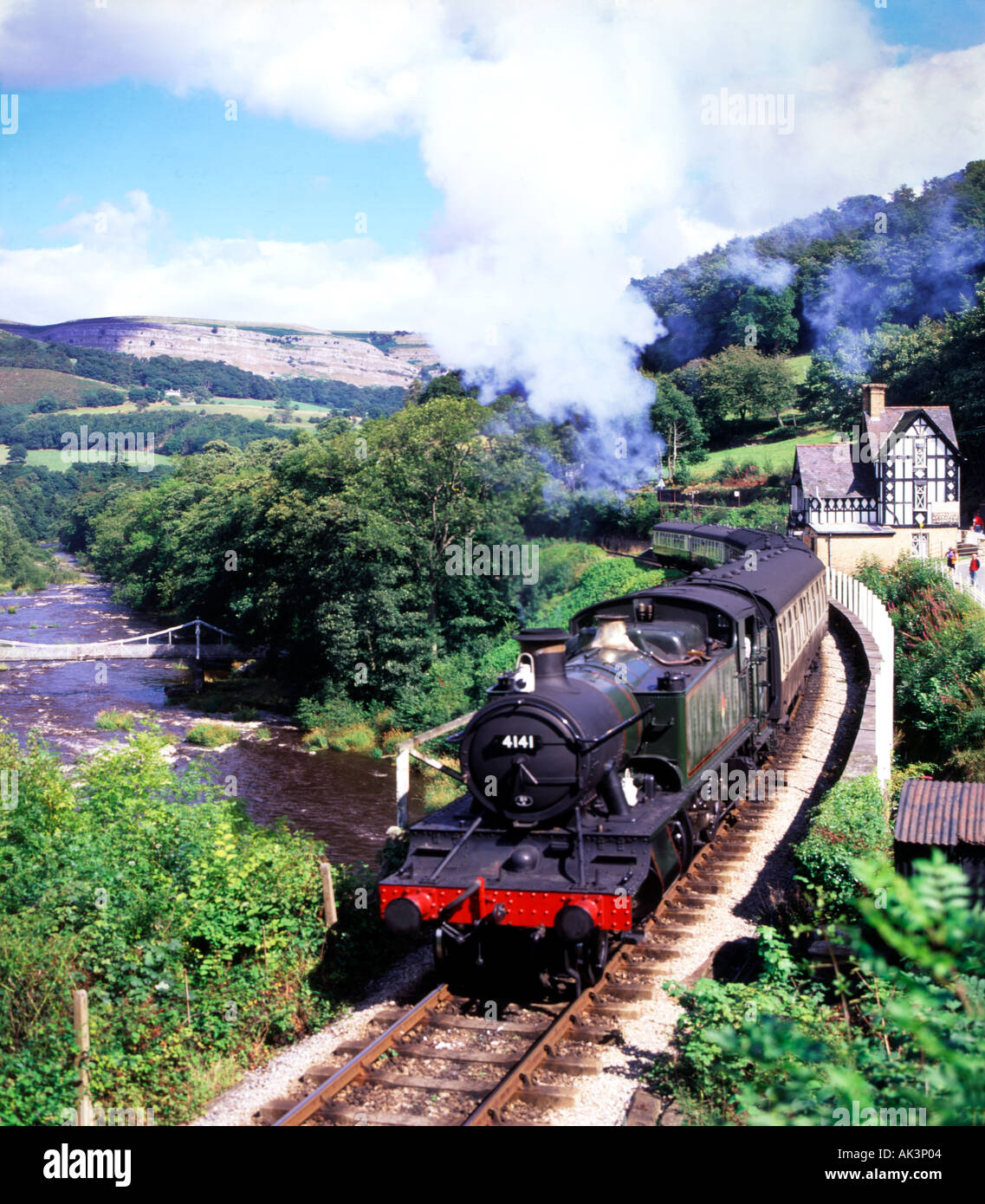 City of Truro Steaming out of Berwyn LLangollen North Wales Train ...