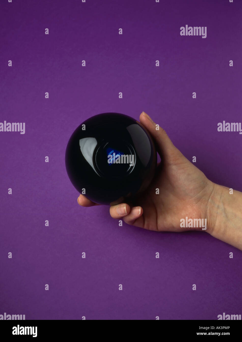 Magic eight ball hi-res stock photography and images - Alamy