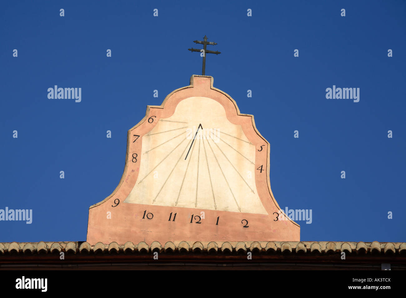 Meridiana sundial hi-res stock photography and images - Alamy