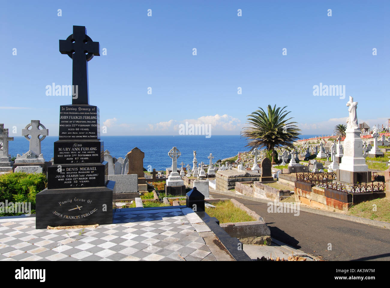 Waverley Cemetery Sydney Stock Photo - Alamy