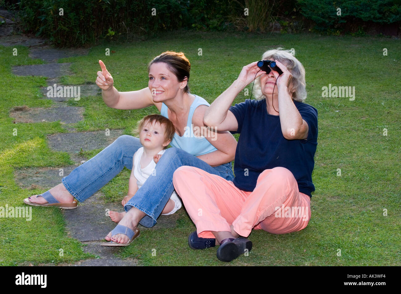 Three generation family uk hi-res stock photography and images - Alamy
