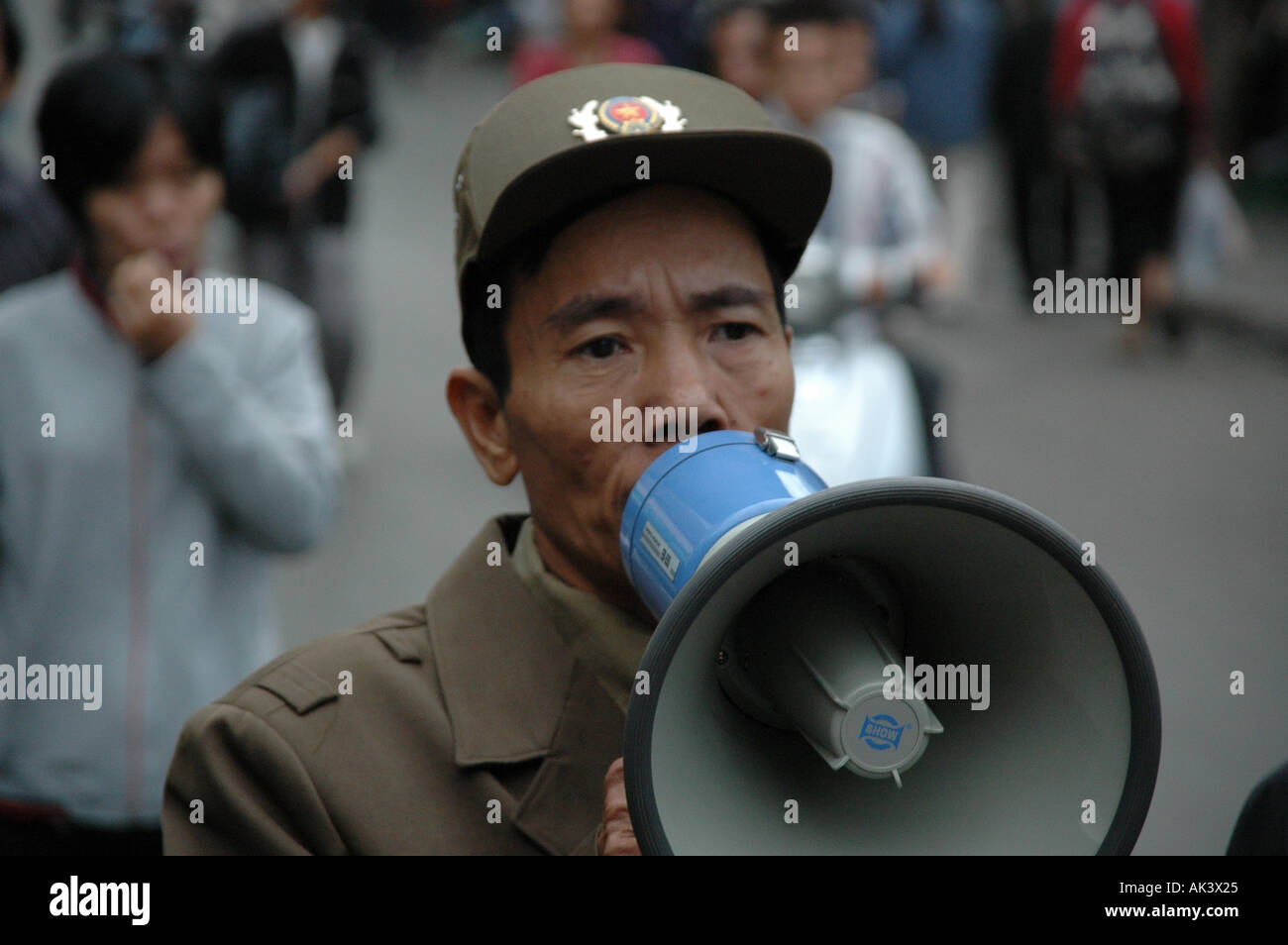Traffic police vietnam hi-res stock photography and images - Alamy