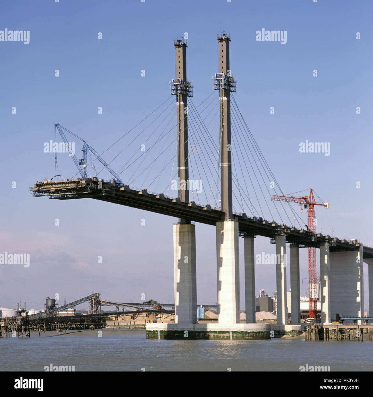 Civil engineering building roads hi-res stock photography and images ...