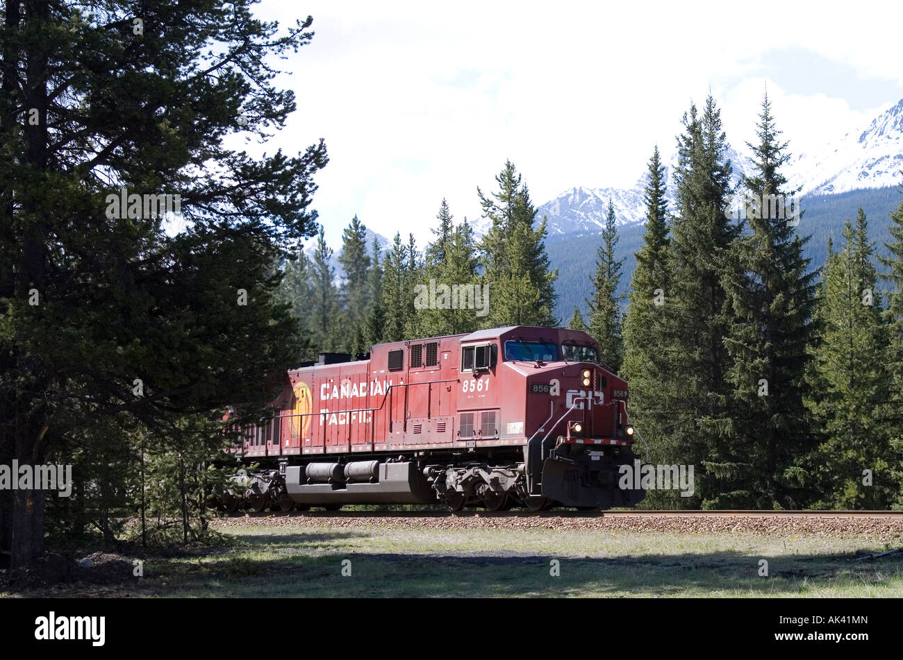 Canadian pacific railway locomotive hi-res stock photography and images ...