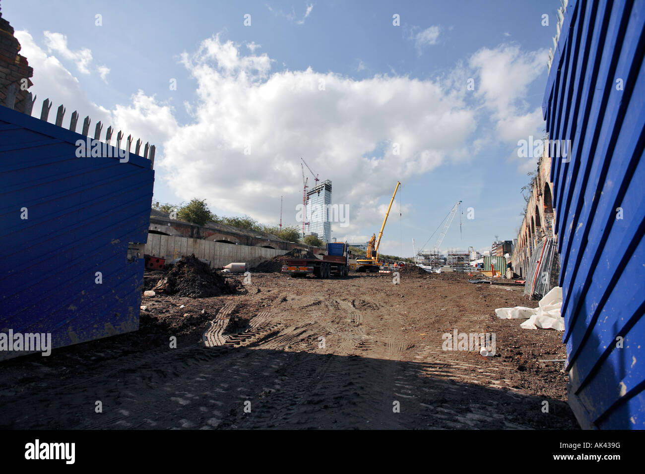 a view of the "East London line" underground extension being built near ...