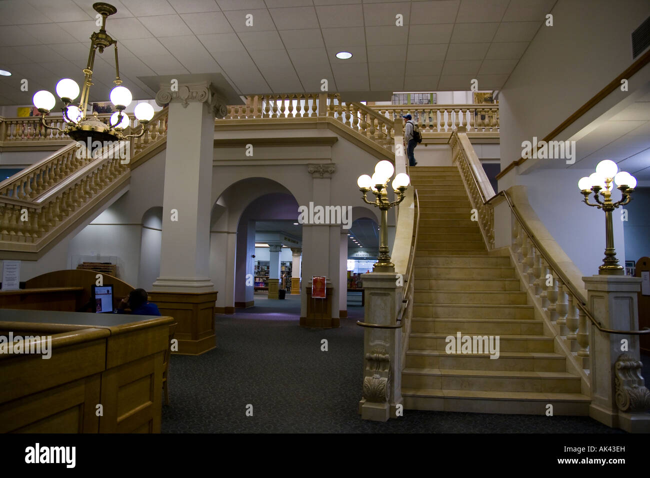 Milwaukee Public Library