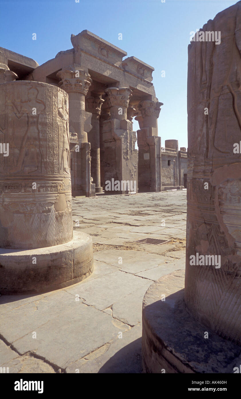 Broken temple hi-res stock photography and images - Alamy