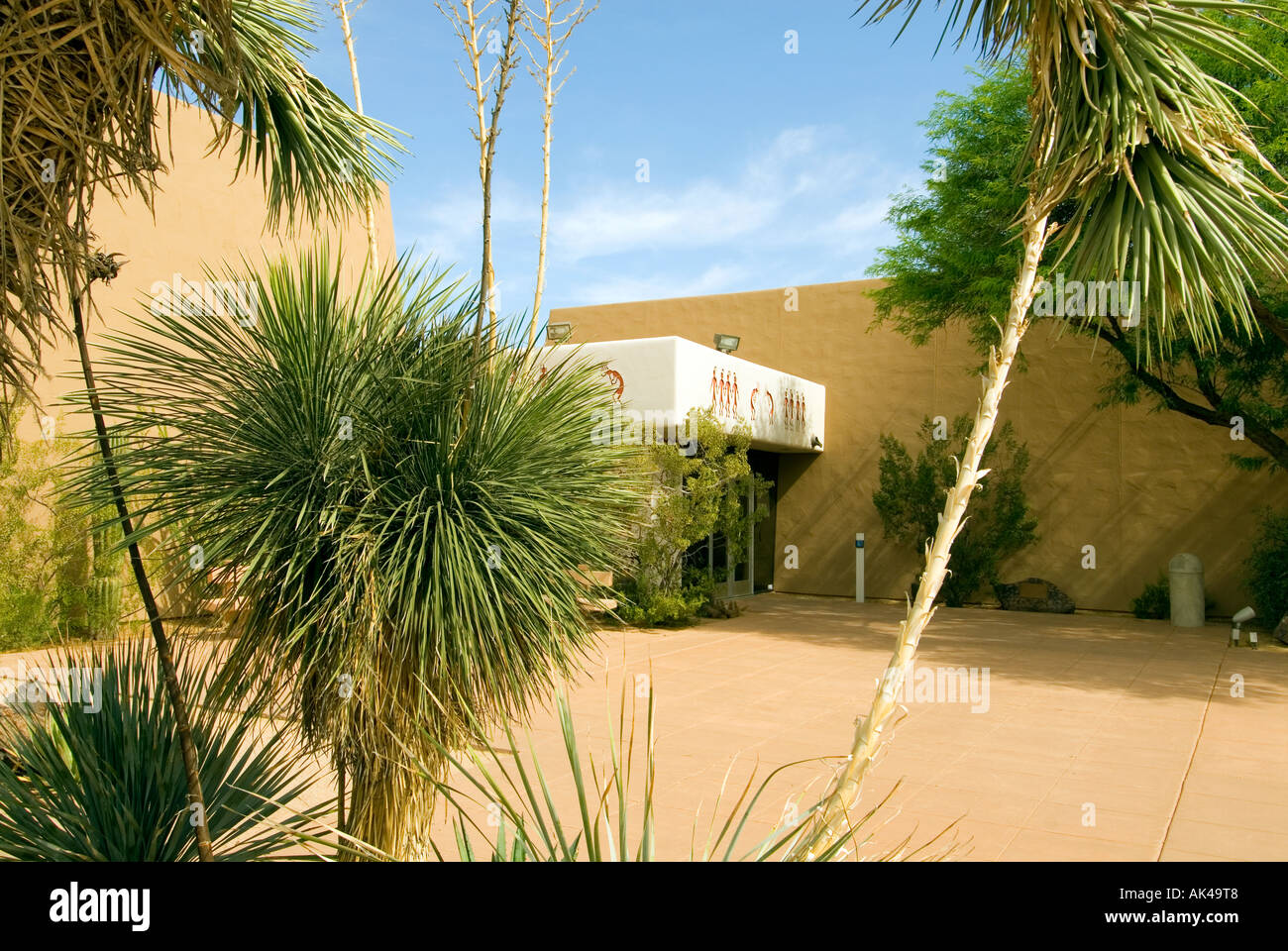 Hopi and navajo tribes hi-res stock photography and images - Alamy