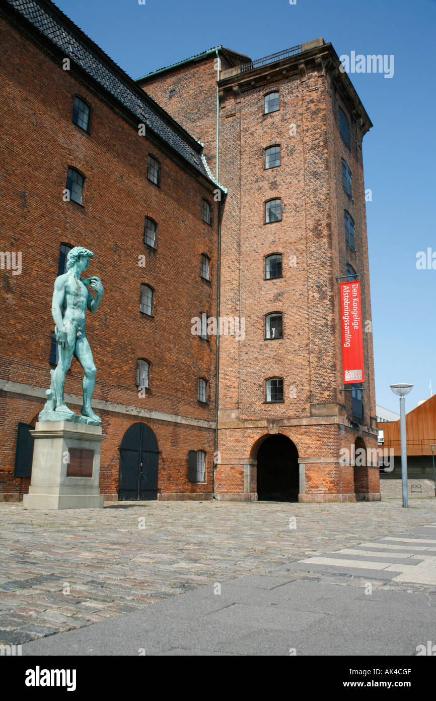 Copenhagen denmark david michelangelo hi-res stock photography and ...