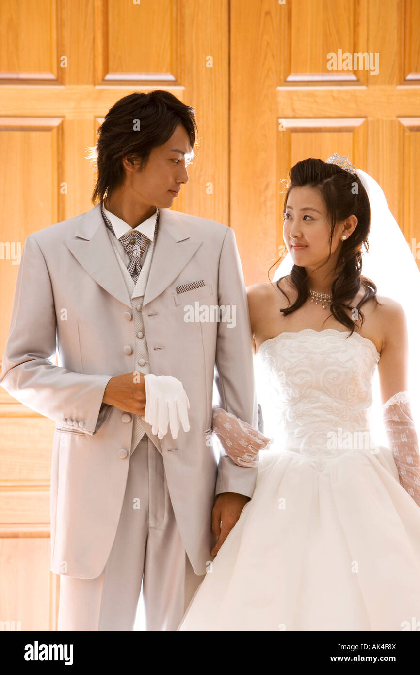 Close-up of bride and groom Stock Photo - Alamy